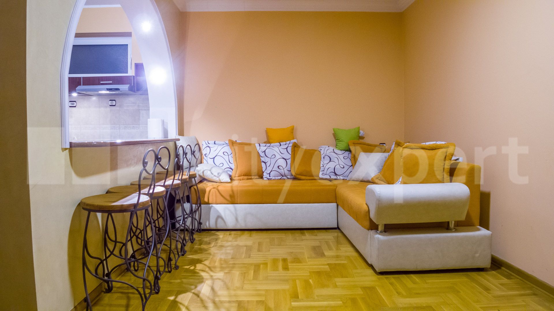 Izdavanje, Stan u kući, Surčinski put, Novi Beograd - ID: 52645 | City ...